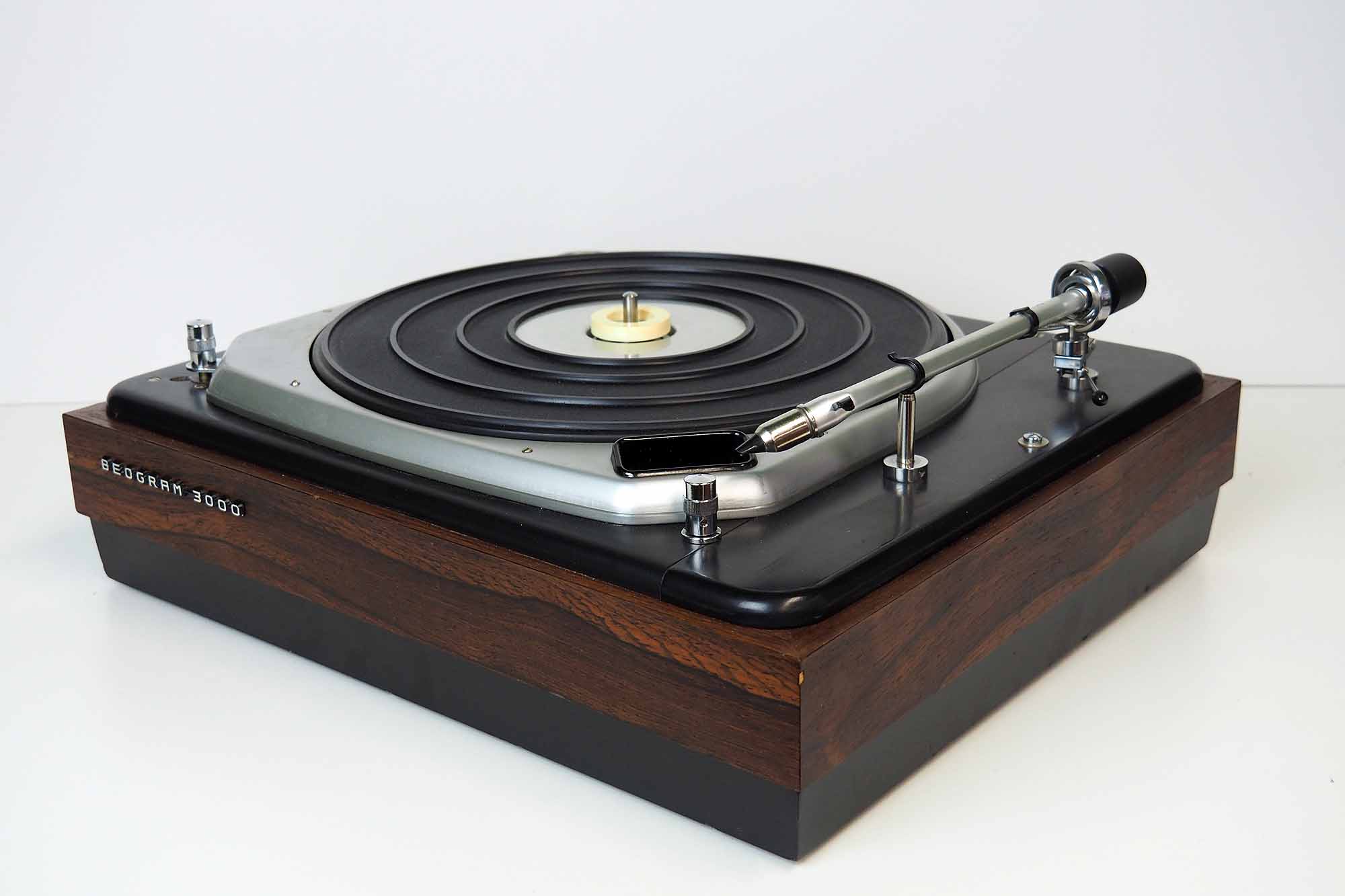 For sale | Bang & Olufsen Beogram 3000 - Acoustical Turntable